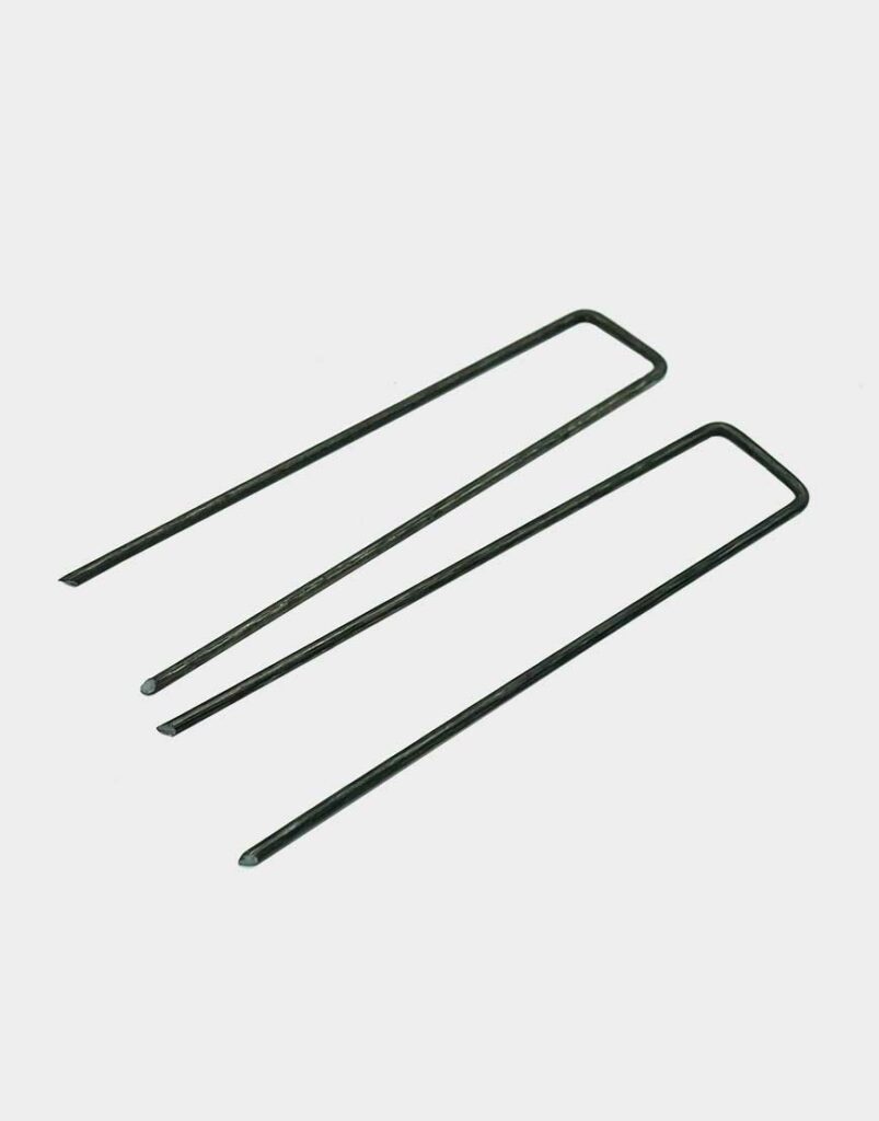 U-shaped Spikes - Gardening Staples - Box of 100 artificial grass ...